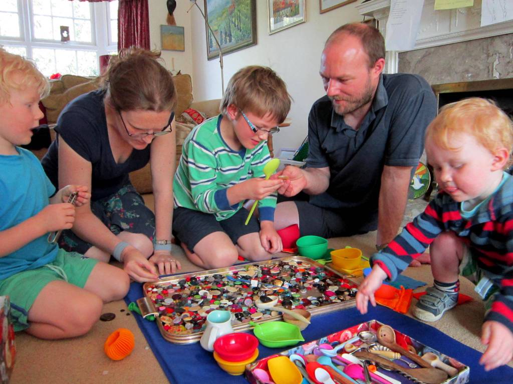 Discovery boxes | Springboard Discovery Box